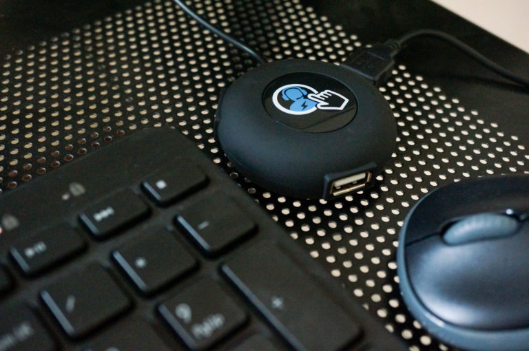 Help Desk Buttons – Finally, a good Front End for your ticketing system